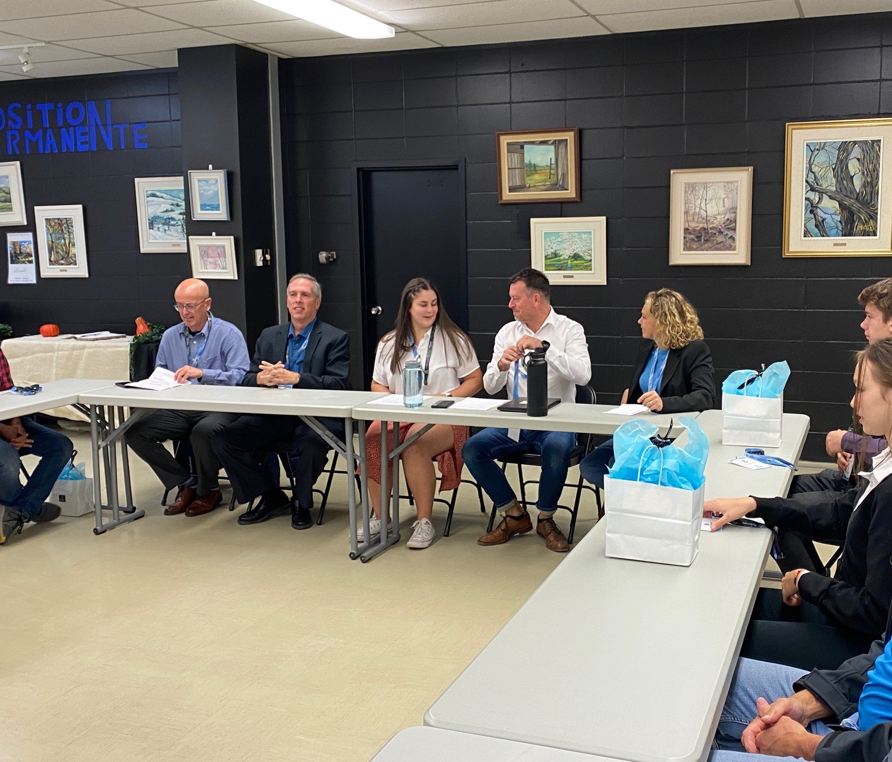 Assermentation officielle des membres de la cité 2022-2023 - Ville East ...